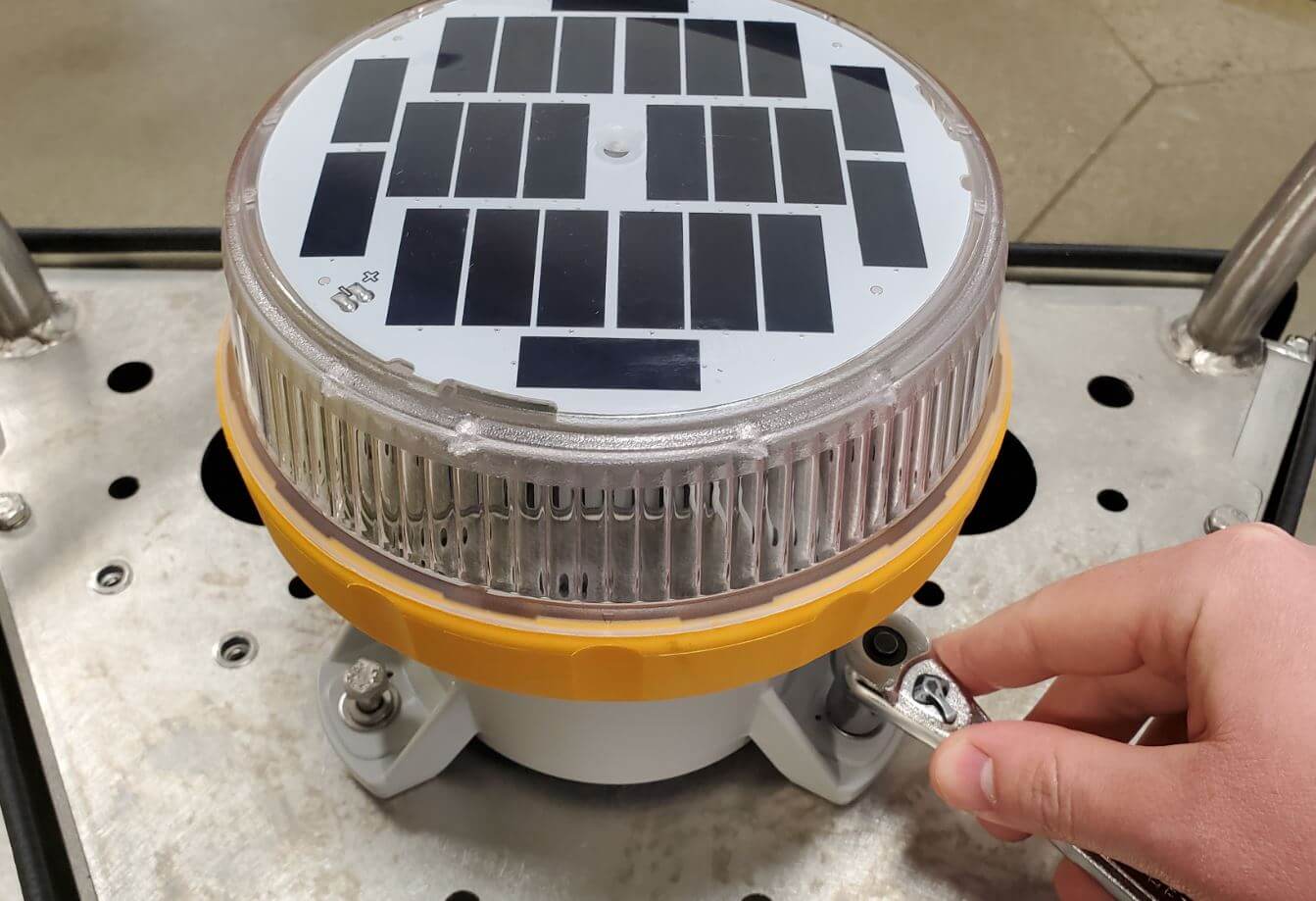 Replace a M650 Beacon Battery - NexSens